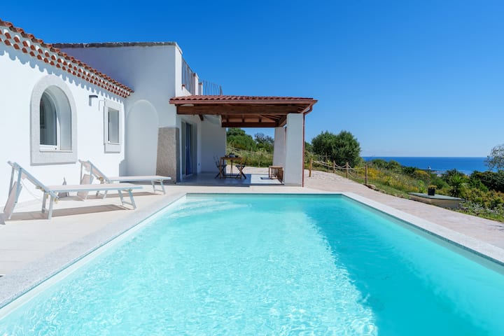 Villa Del Cardo Con Piscina - San Teodoro, Sicily
