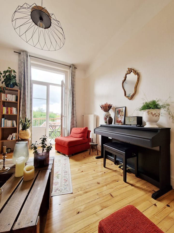 Le Panorama De Notre-dame – Vue Exceptionnelle - Saint-Germain-Laprade