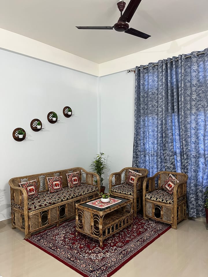 Puhor Inn - Comfort & Minimalist - Sivasagar