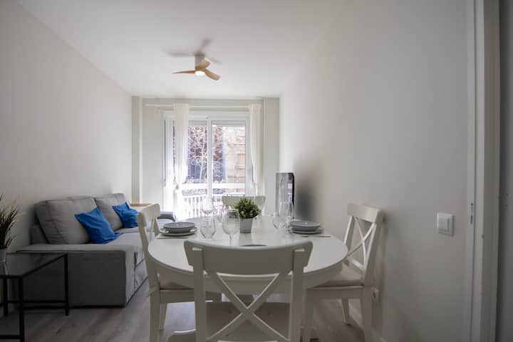 Spacieux Et Neuf Appartement Proche De Glories - Badalona