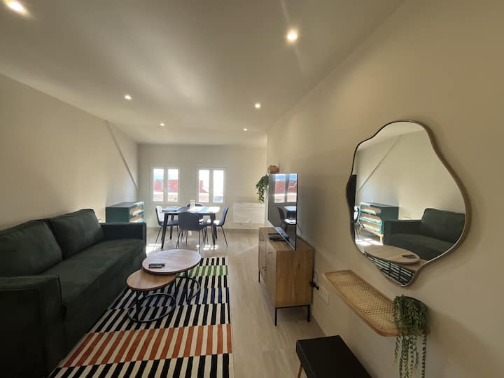 B. ÉLegant 3p Proche Monaco Ff - Monaco