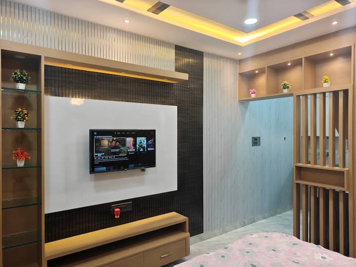 Crezy Location Of Lucknow 3 - Lucknow