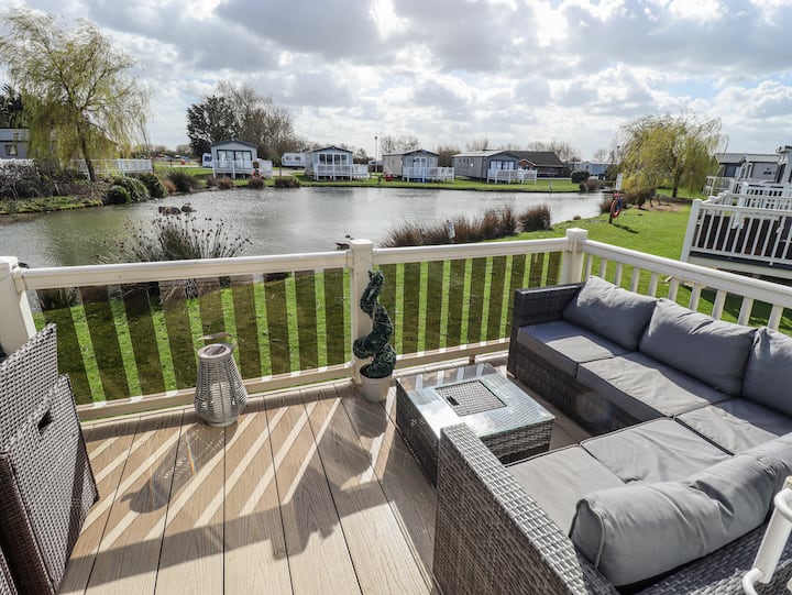 13 The Lakes - Mablethorpe