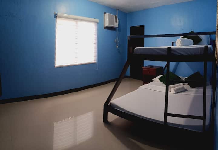 For Family Of 3 With Breakfast - Coron