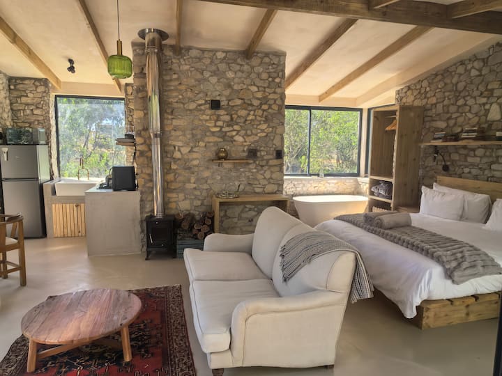 Stone Cottage @ Bush Music Modern Farm - Saint Francis Bay