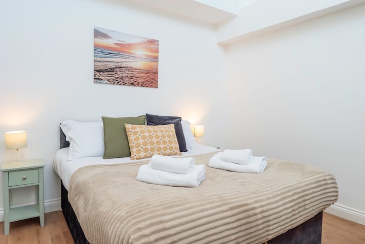 Central Banbury Ideal For Business & Leisure - Banbury