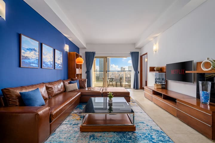 Han Riverfront 2br Apt W/ Pool,2 Mins - Han Market - Da Nang