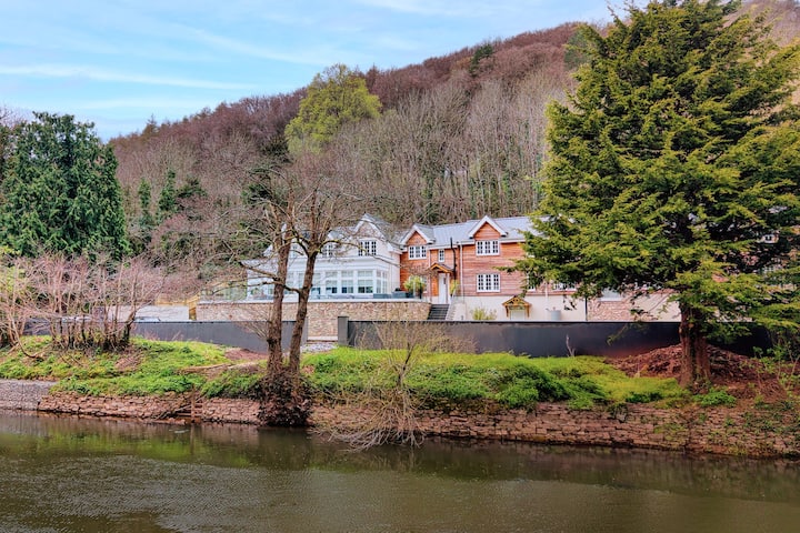 Finest Retreats | Alpine Cottage - Symonds Yat