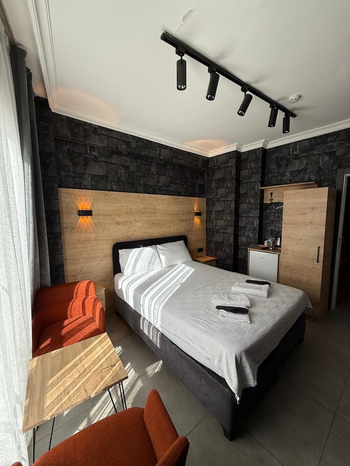 ŞEhir Merkezi Lüks Tasarımlı Modern Daire - Eskişehir