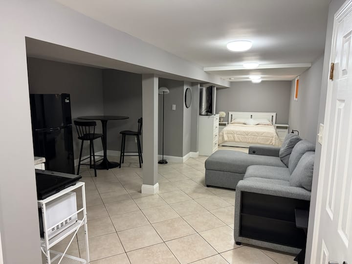 Cozy Studio / 15 Min To Nyc & Metlife! - West New York, NJ