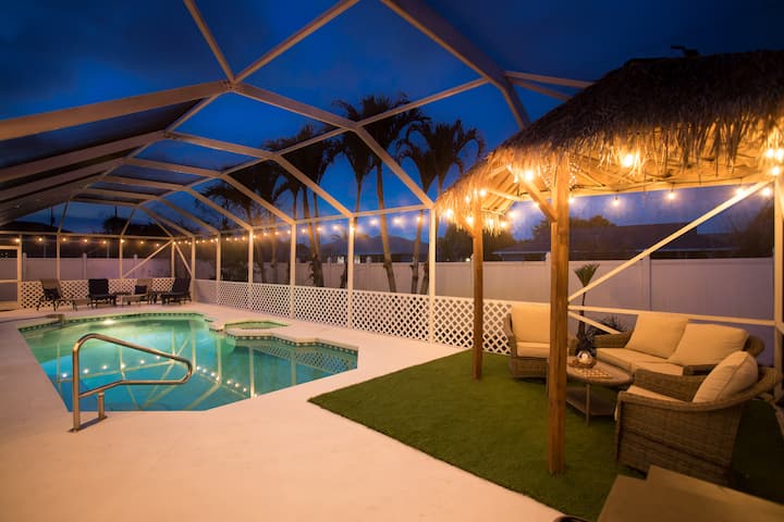 Beautiful Tiki Bar And Pool Side Oasis Retreat! - Bahamas