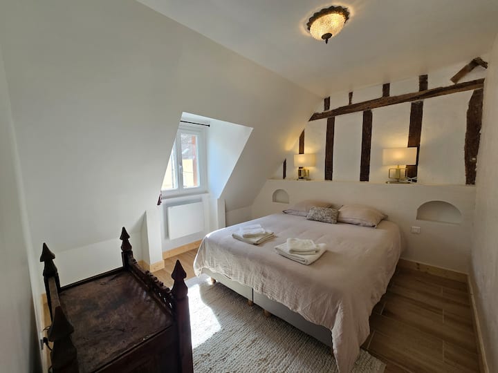 Maison De Ville Atypique - Coulommiers