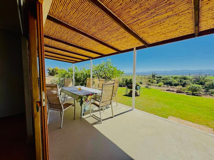 Mooi Uitsig Country Cottage - Oudtshoorn