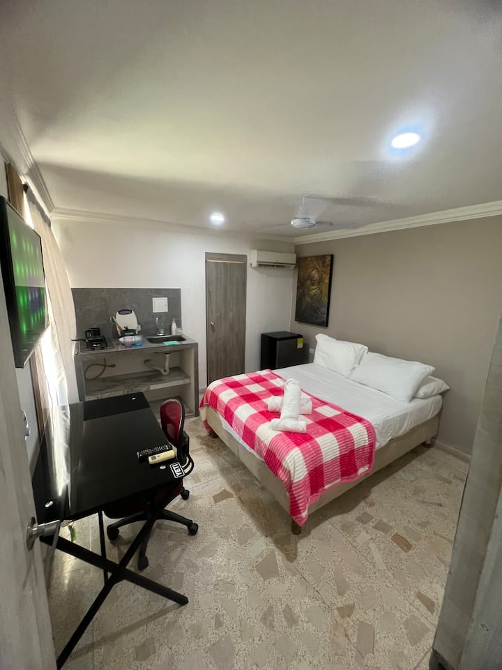 Doble+ac+wifi+mini Bar+cocineta+baño Privado+tv. - Cartagena