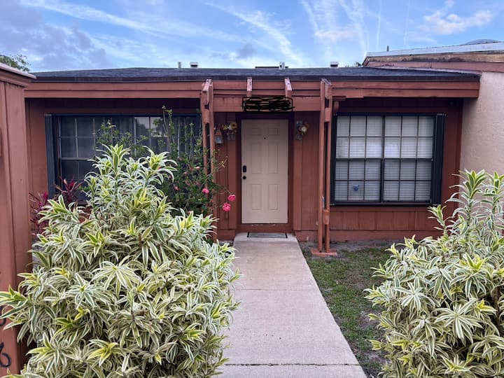 The Private Place - Sunrise, FL