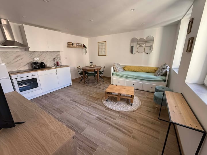 Studio Lumineux *Centre-ville*clim*théâtre Antique - Orange