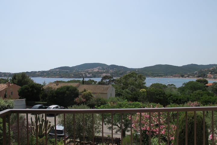 Magnifique 2 Pièces Climatisé Avec Vue Mer Et - Agay