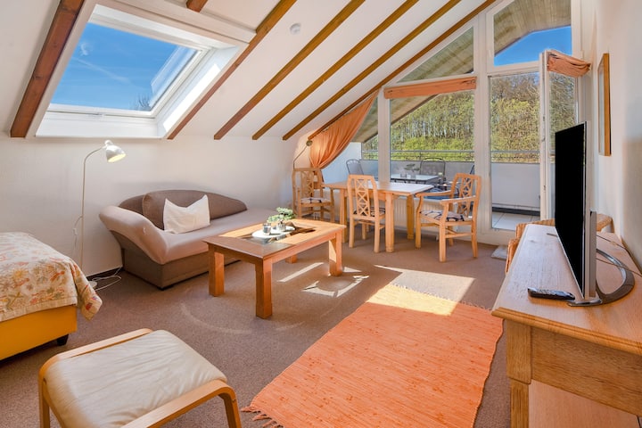 Waldblick Dachwohnung Mit Balkon - Lüdenscheid