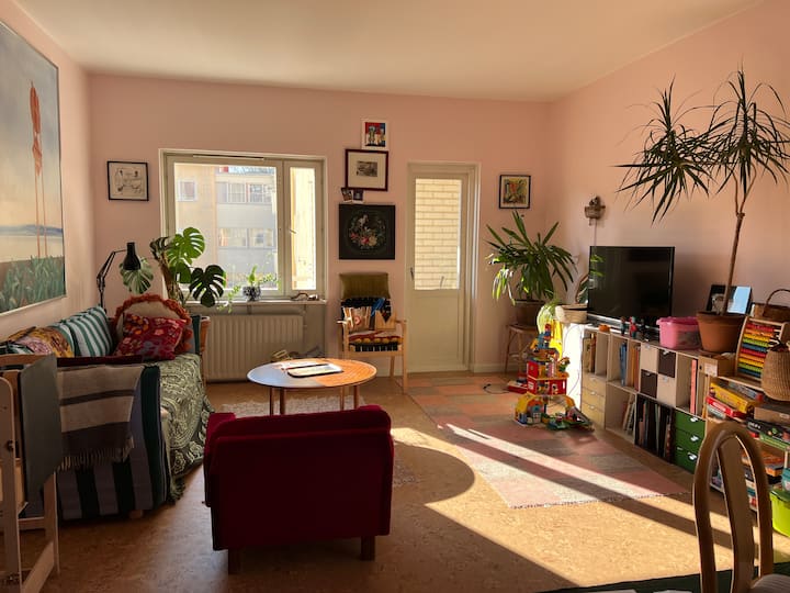 Cozy Family Flat By Forest With Easy City Access - Helsinki