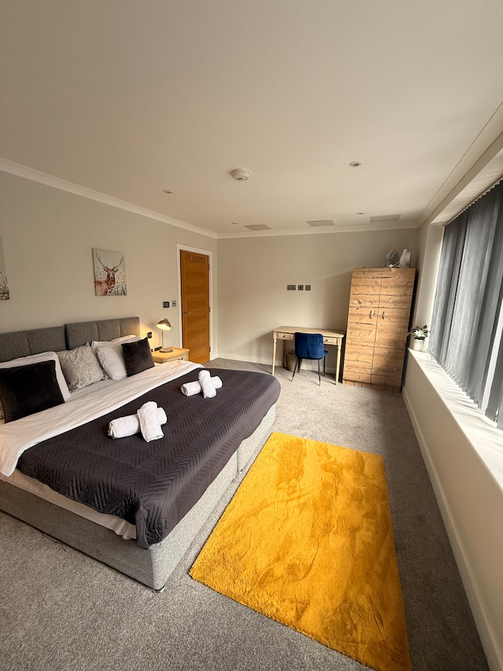 Perfect Getaway In Vibrant Neighbourhood W/ Garden - Hampton