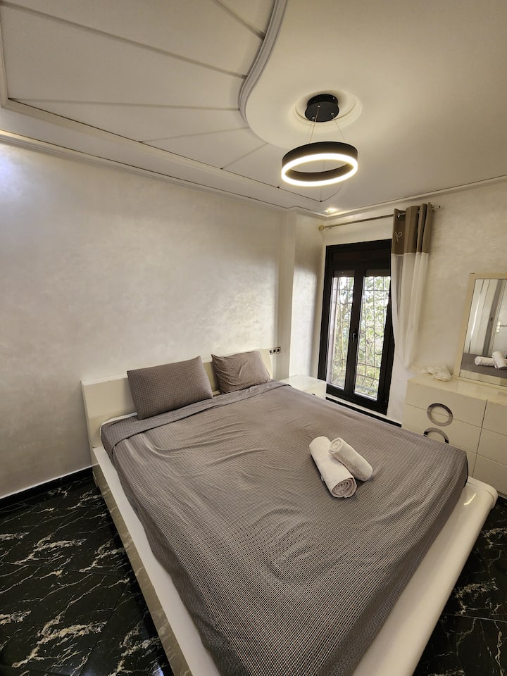 Appartement Luxe Moderne à Louer - Oujda
