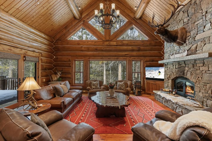 Abode At Forest Edge | Luxury Log Home - Jackson, WY