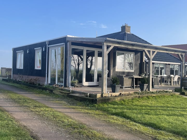 Vakantiehuis In Woonboerderij Bij Sneek/bolsward - Sneek