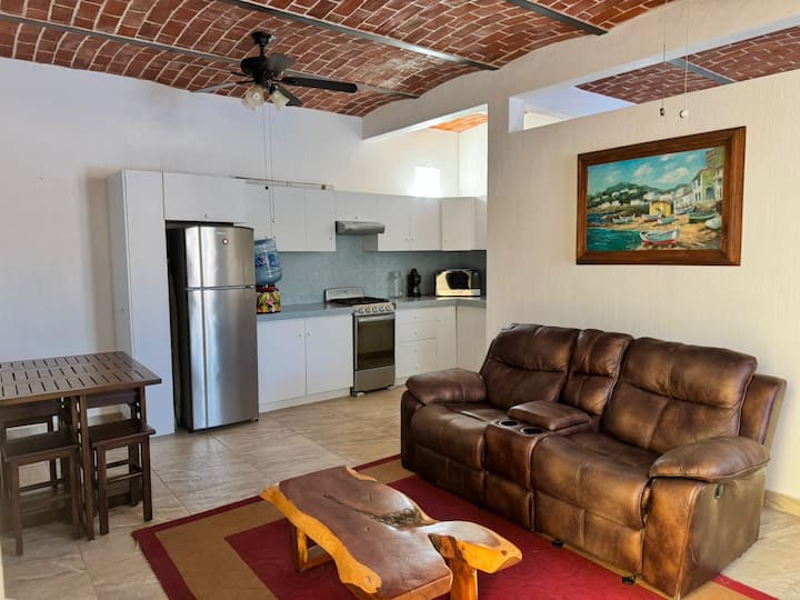 Ajijic, Cómodo Departamento Cerca Del Centro - Ajijic