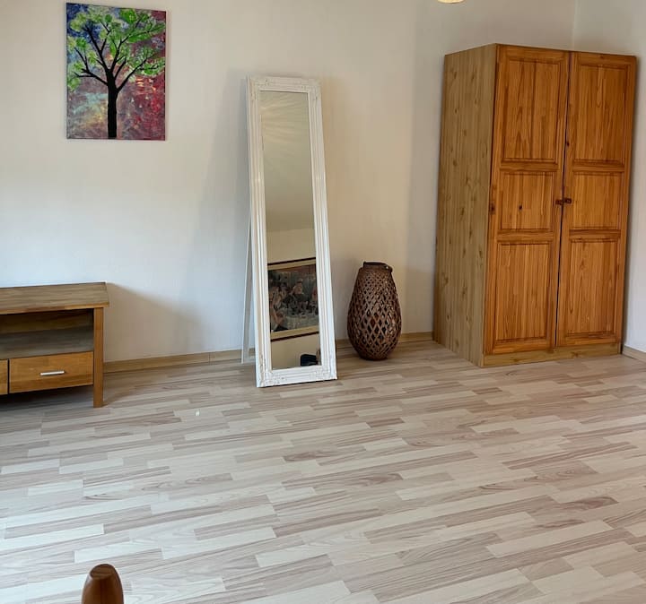 Apartment Mit Blick Auf Die Weinberge - Stuttgart