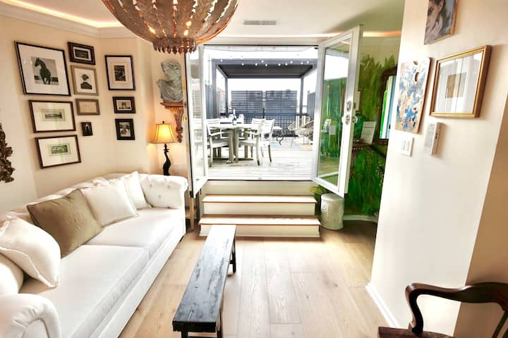 Brand New Downtown U St Artist's Penthouse, Pkg - Washington, D.C.