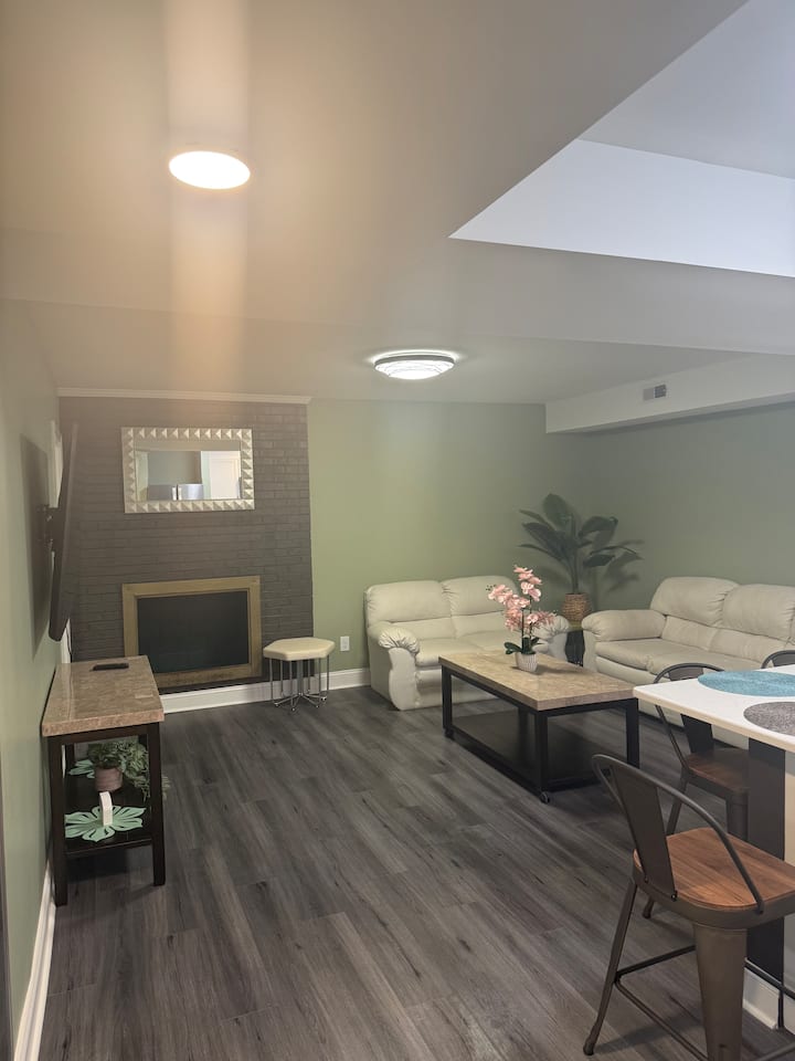 Private 2br Apartment | Kitchen | Parking - Greensboro, NC