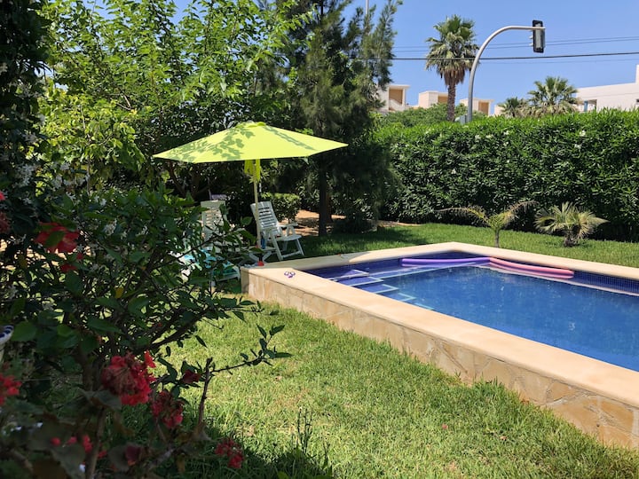 V30- Chalet Independiente Con Piscina Privada - Denia