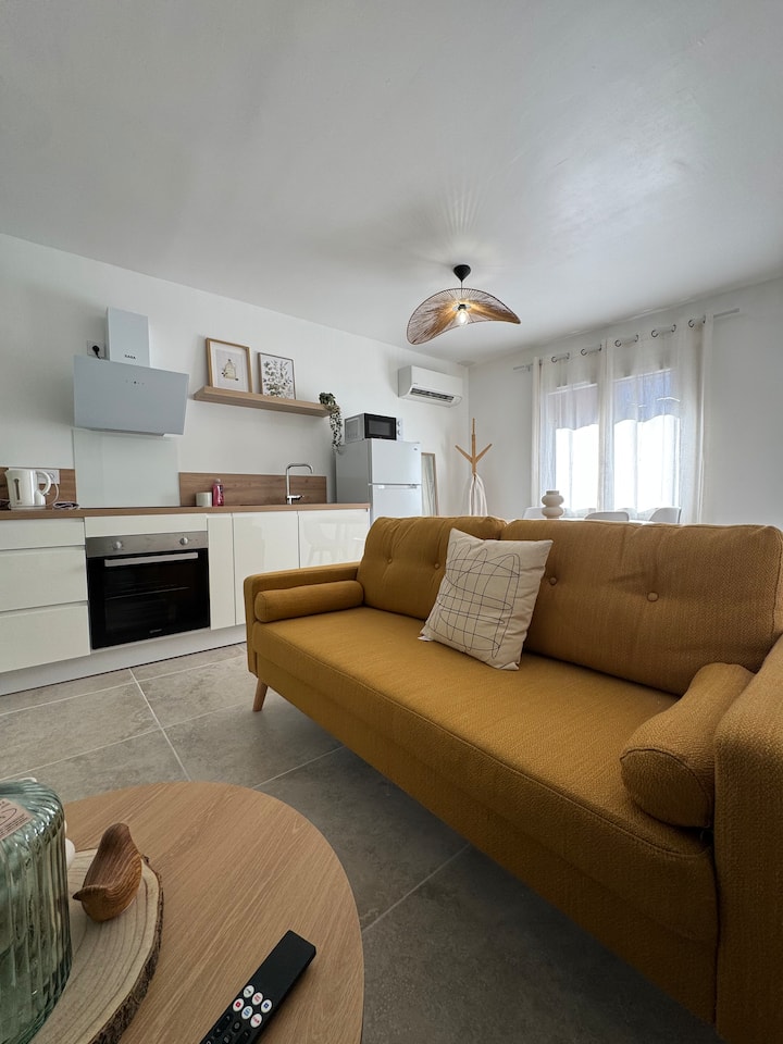 Appartement Rénové-climatisation-parking Gratuit-3 - Bagnols-sur-Cèze