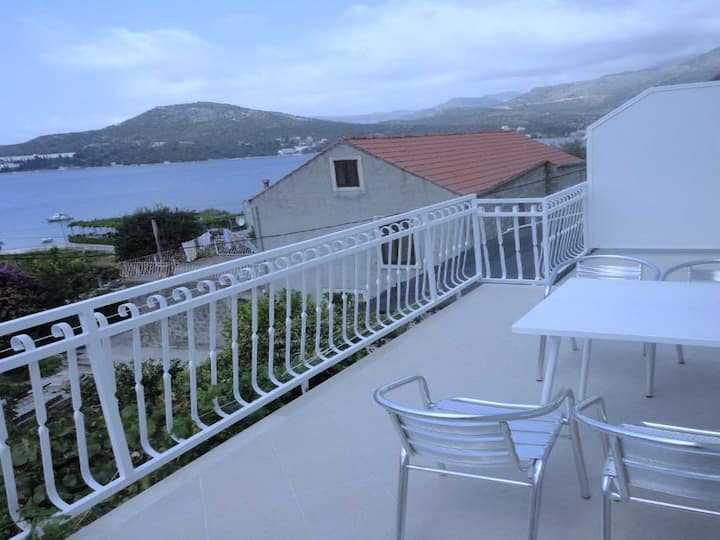 Appartement à Slano Près De Plage Pour 4 Pers. - Slano