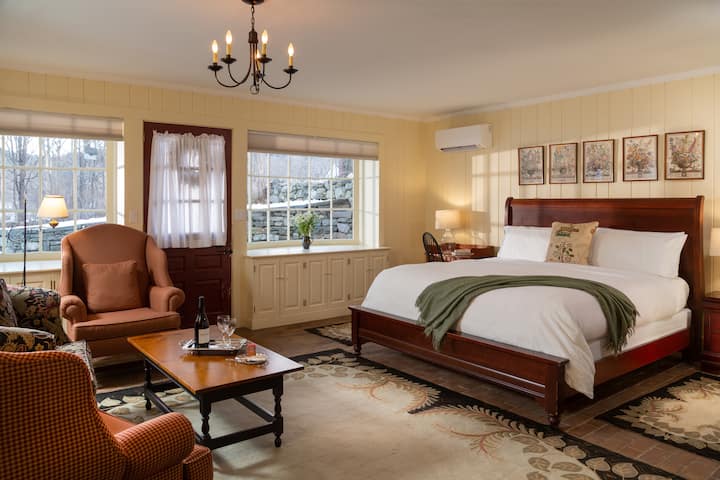 Cricketers Cottage - Grafton, VT