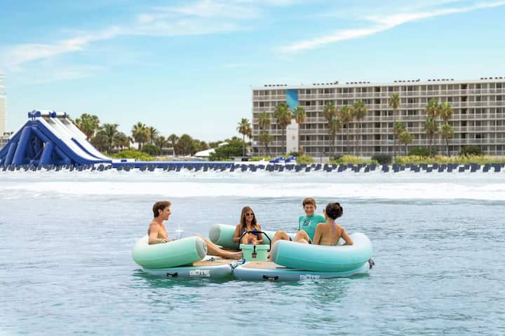 St. Pete Beachfront Stay + Restaurants, Pool & Spa - St. Pete Beach, FL