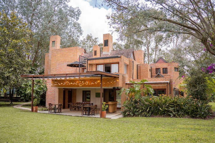 Finca Completa Monarch Boutique 11 Habitaciones - Rionegro