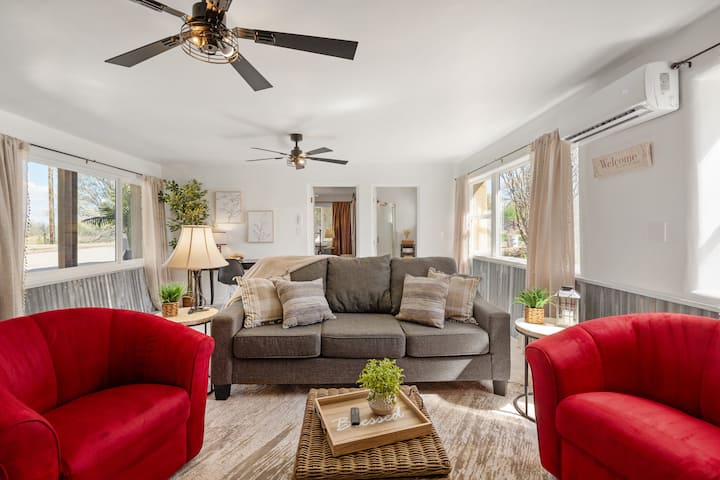 The Red Door - Unit In Espanola - Española, NM