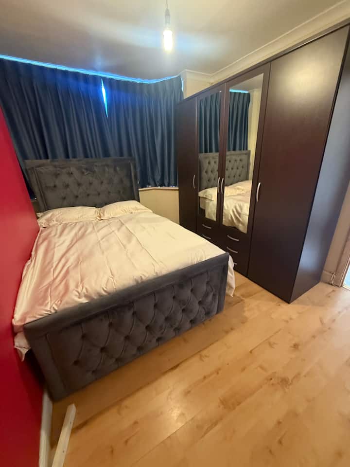 A Cozy Comfort At Cul-de ‘ Sac - Oxford