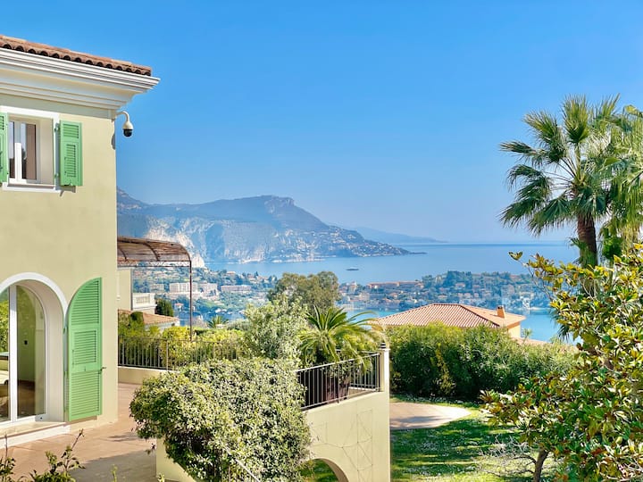 Magnifique Villa Avec Vue Imprenable - Nice