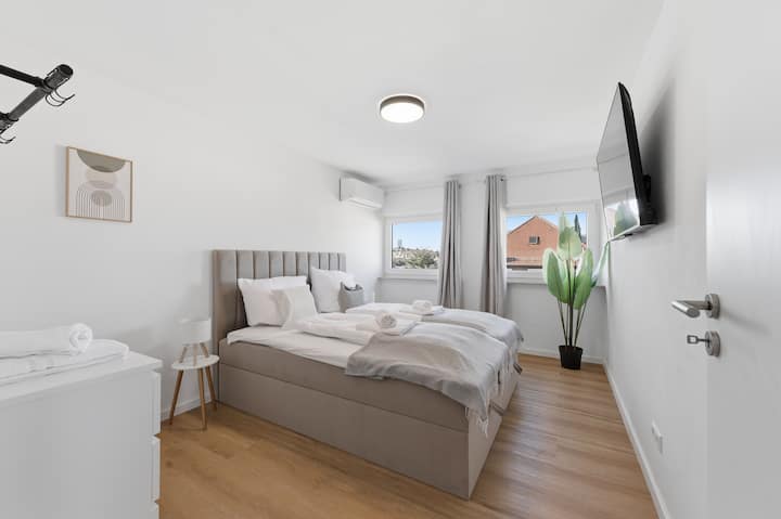 Buisness&family-top Lage, Parkplatz, Klima, 100qm - Stuttgart