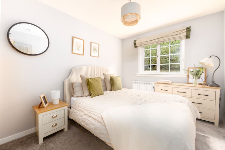 Cosy Cuduthel Apartment - Culloden Battlefield