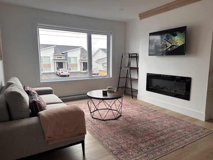 Beautiful Modern Townhouse - Shediac
