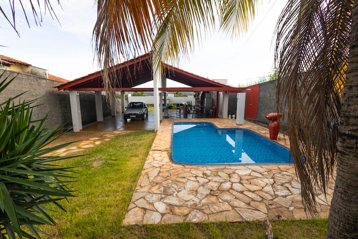 Casa Para 6 Pessoas Com Piscina E Churrasqueira - Brasil
