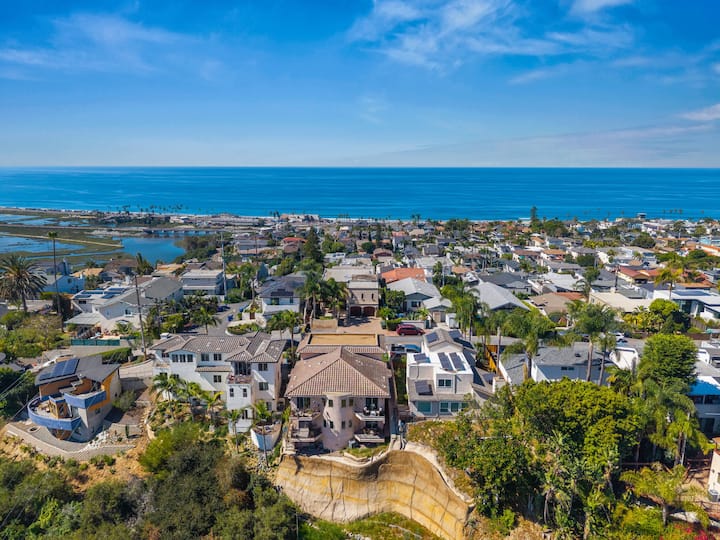 Cardiff Breeze - Encinitas, CA