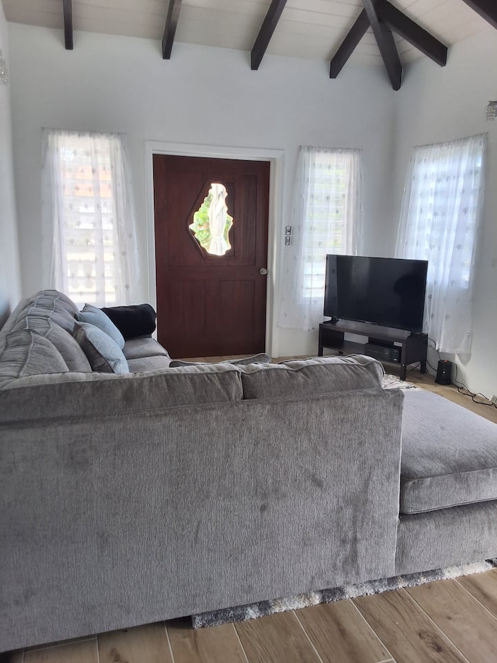 Three Bedroom Villa In Olveston Montserrat - Montserrat