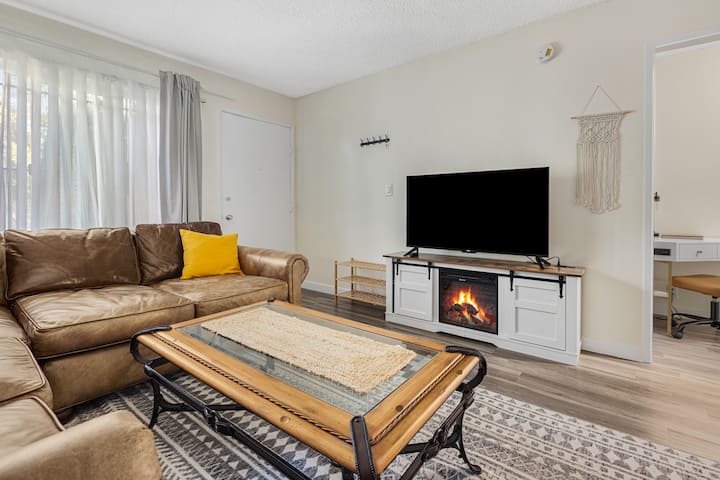 Cute Venice 2br/2ba–walk To Abbot Kinney&beach - Santa Monica, CA