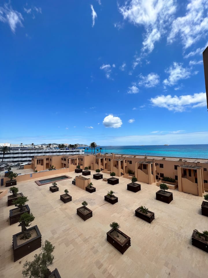 Stunning Seaview Apartment Ushuaia- Hi - Islas de Ibiza