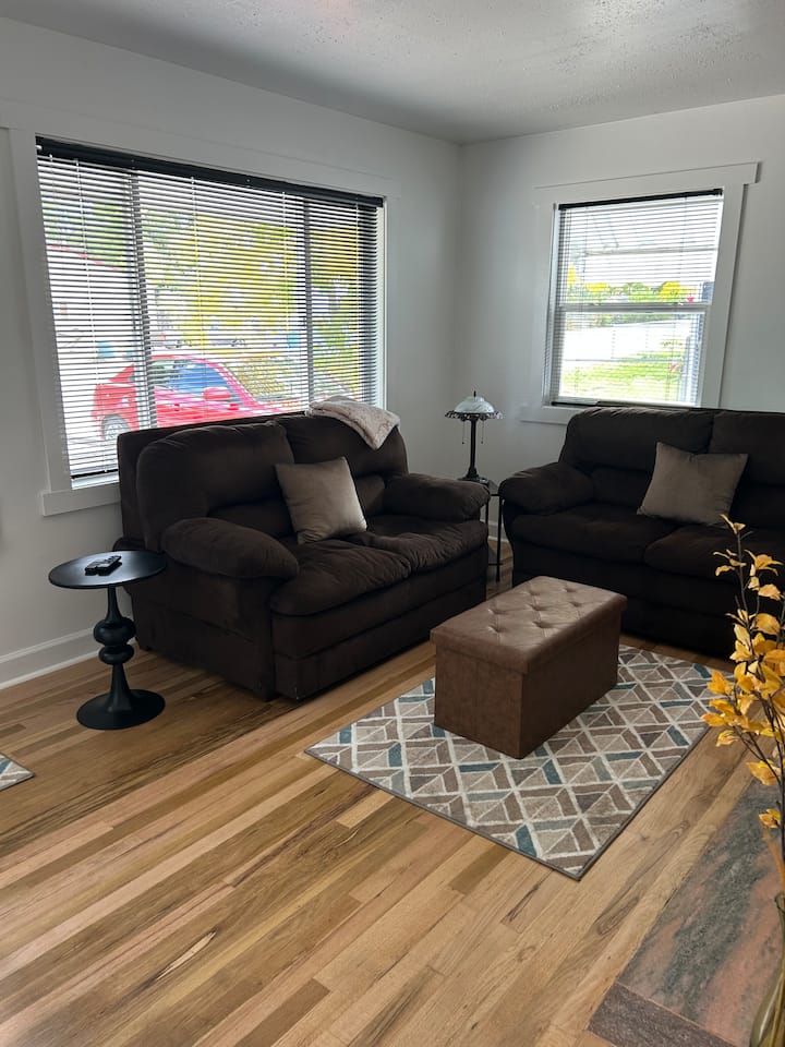 Cozy Clean Single Family Home - Casper, WY