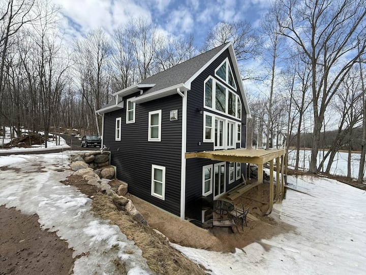 3br + Loft Lakefront | Wifi | Fireplace | Deck - Rhinelander, WI
